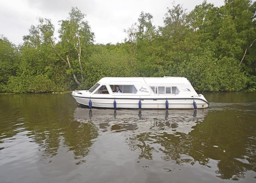 Listing of Luxury Boats for Hire on the Norfolk Broads