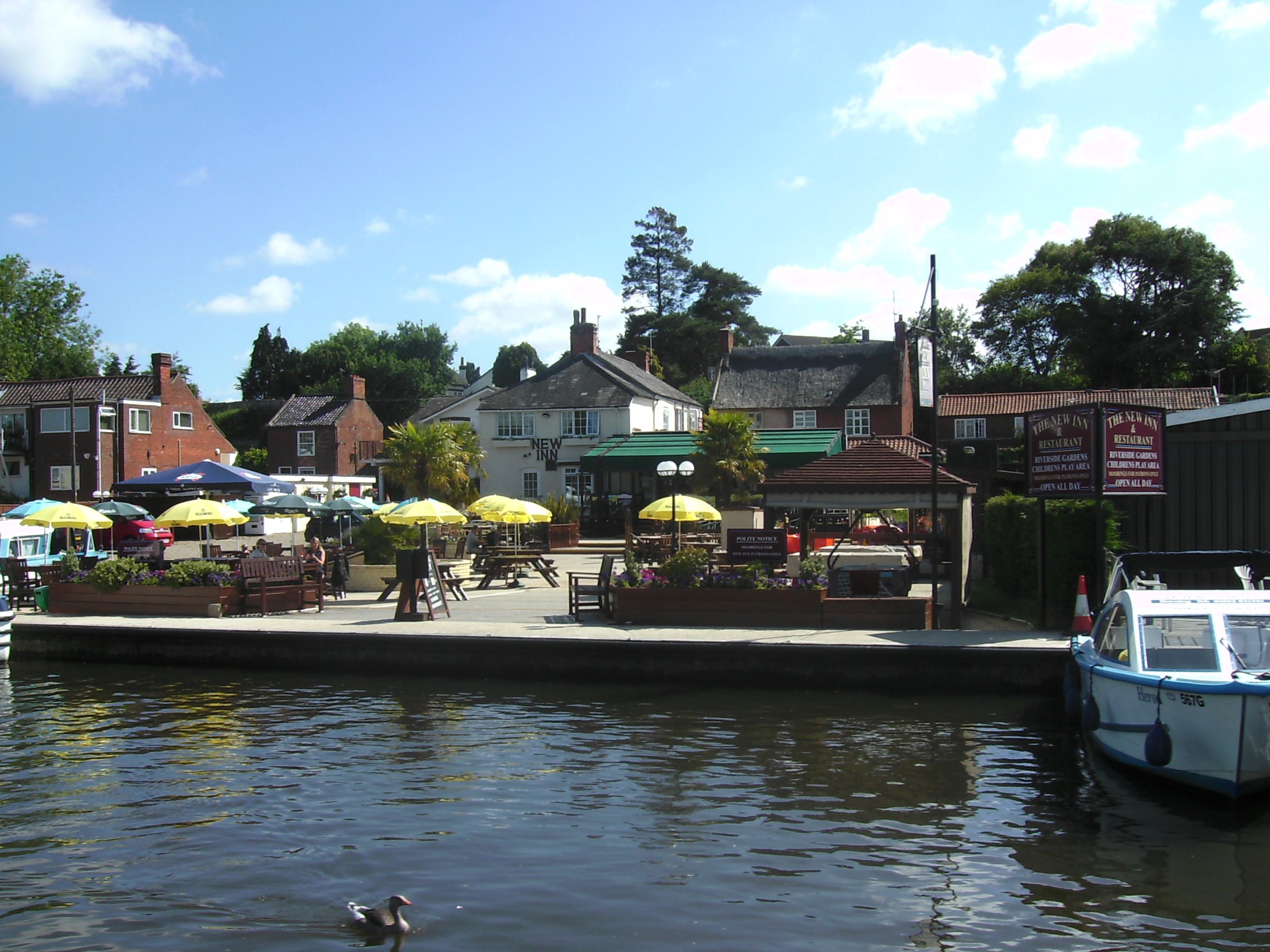 Norfolk Broads Pubs Map and directory guide